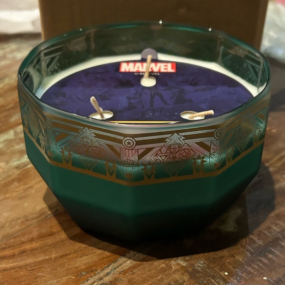 Marvel | Accents | Marvel 3 Wick Candle Nwt Cedarwood Scented | Poshmark